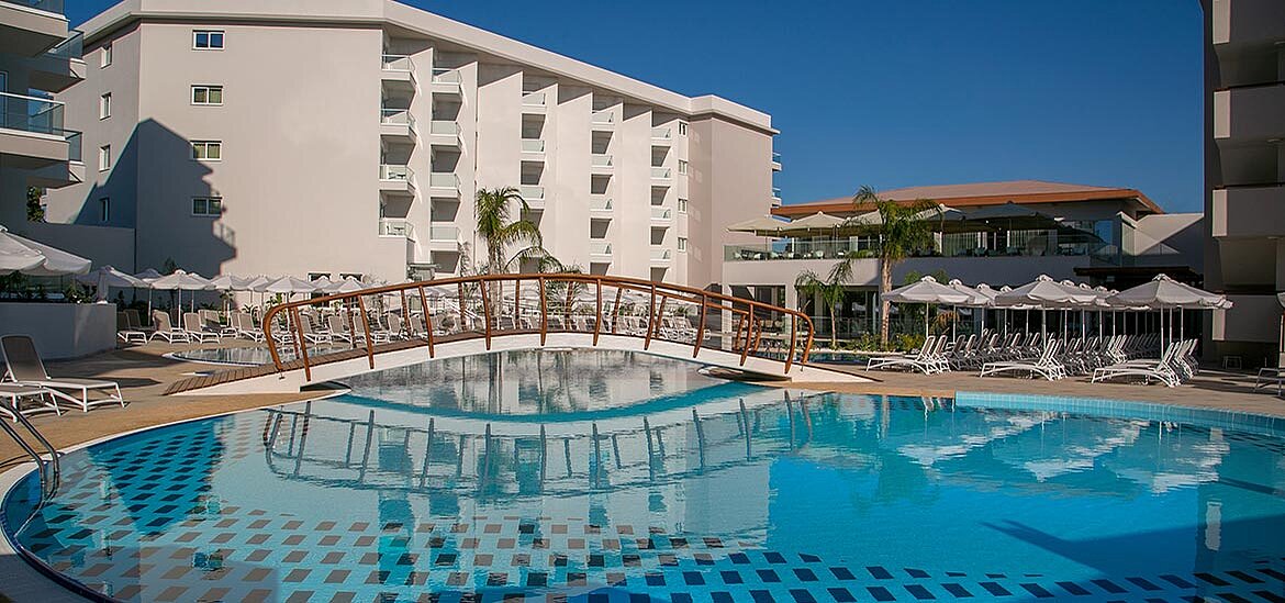 Vangelis Hotel – Moderne og stilig hotell midt i Protaras sentrum- Nazar